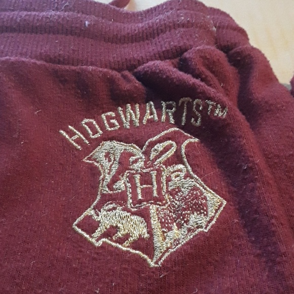 Warner Bros. | Pants & Jumpsuits | Hogwarts Harry Potter Maroon ...